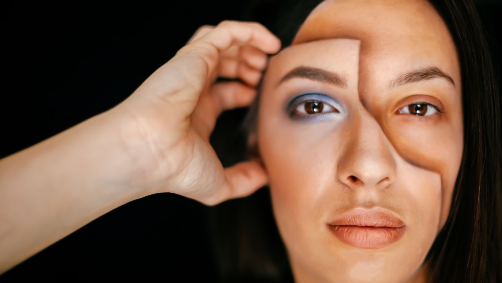 Mastering the Art of Optical Illusion Photographs: Blurring Reality ...